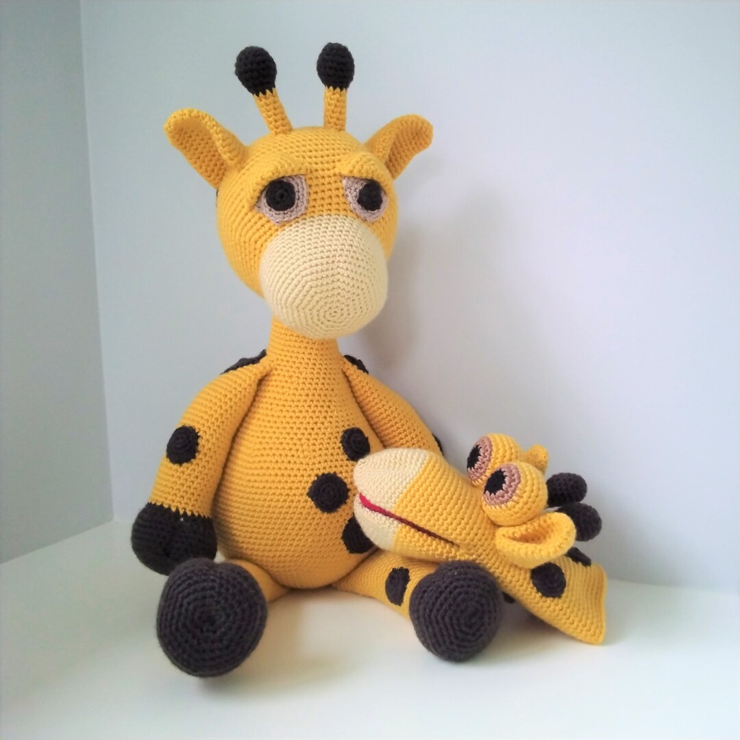 Crochet Giraffe Pattern for Large Toy Giraffe and Giraffe Puppet ...
