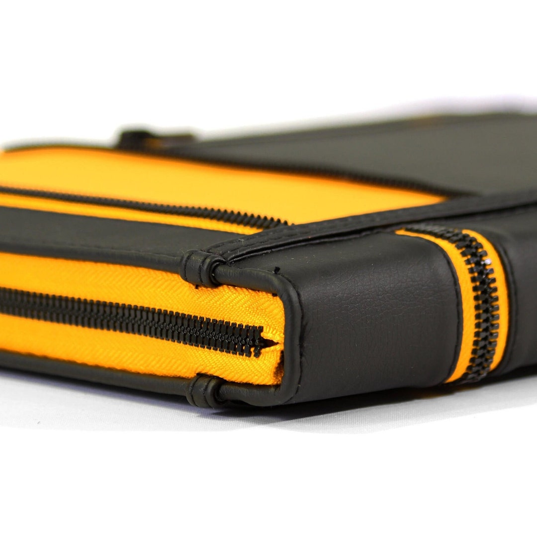 Industrial Onyx Boox Case: Minimalist Folio With Zipper & Pen Holder PU ...