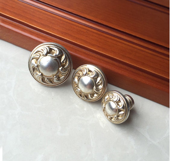 French Provincial Antique Oval Drawer Knob Shabby Chic | Etsy