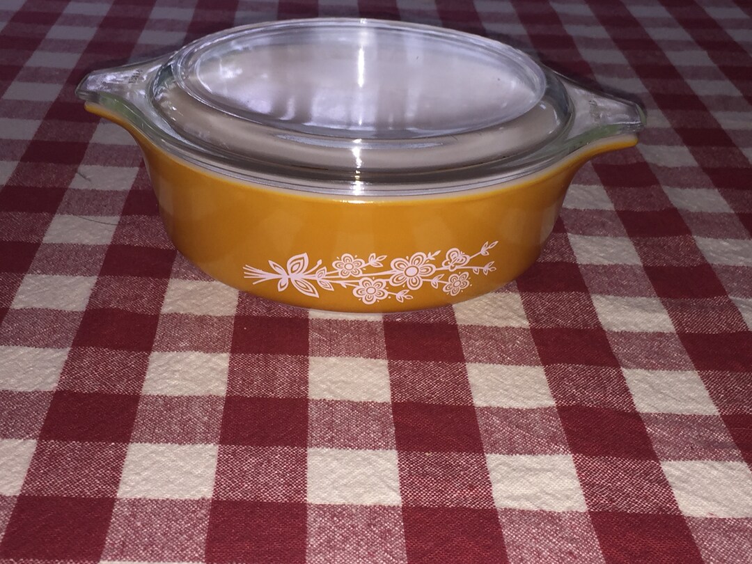 Vintage Pyrex 47-B Butterfly Gold Casserole Dish W/cover - Etsy