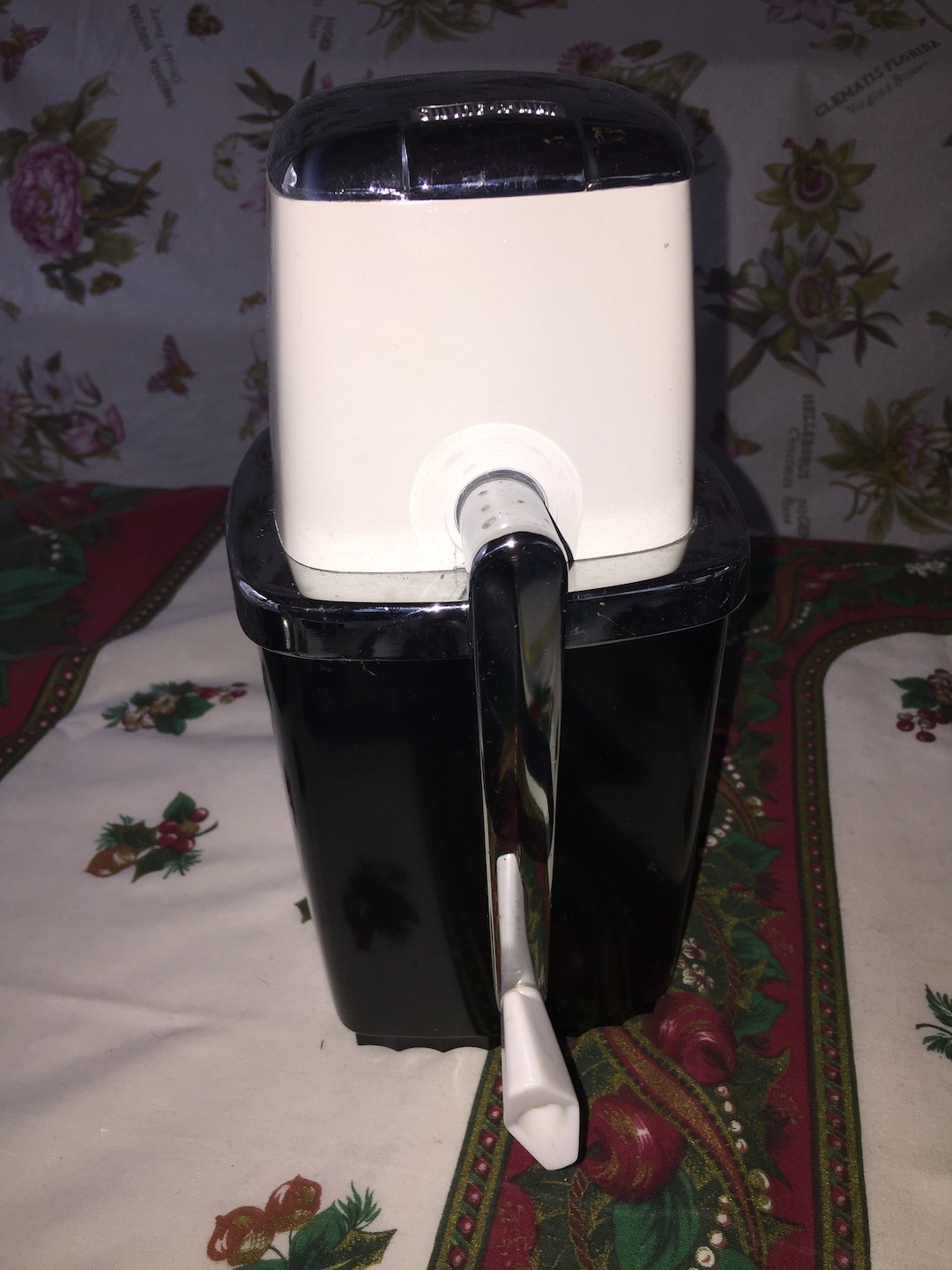 Vintage 1950's Swing A Way Ice Crusher Black & White - Etsy