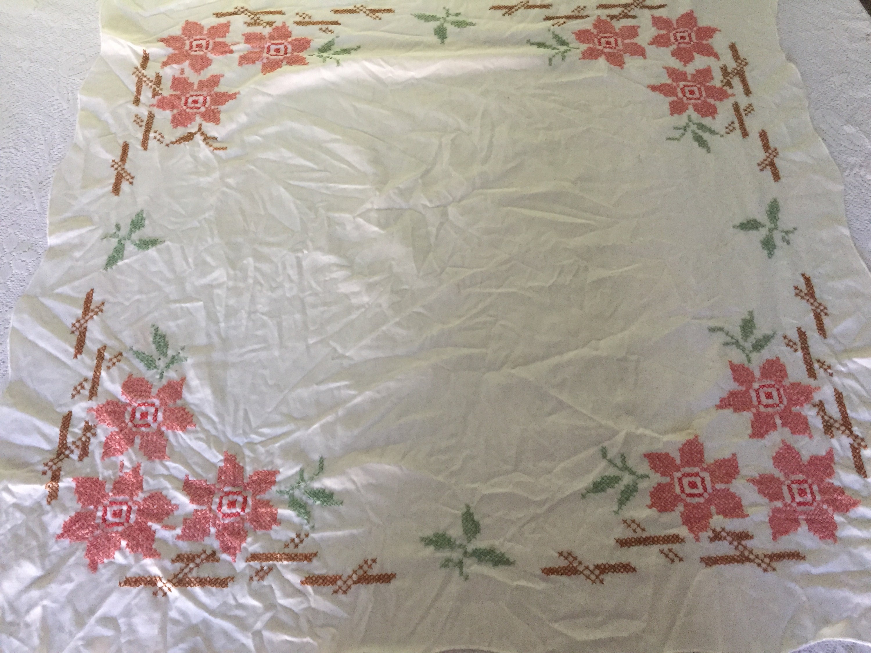 Hand Embroidered Card Table Tablecloth 33 X 34" - Etsy