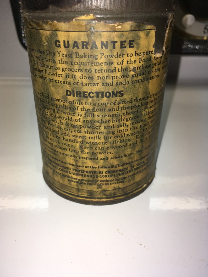 Davis Dry Yeast Baking Powder. R. B. Davis Co., Hoboken, NJ., Ca. 1922 ...