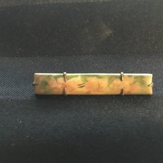 1900's Hand Painted- Pink Flowers - Bar Pin - Gem