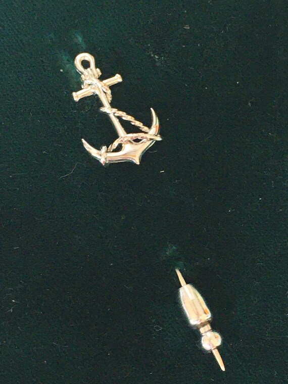 ballou regd lapel pin - Gem