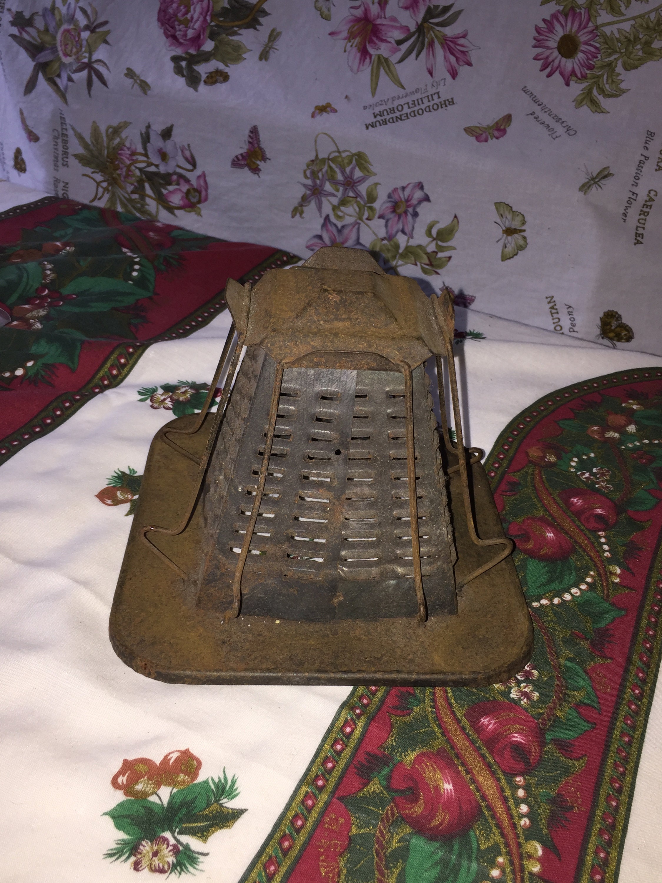 Antique Fire/stove Top Toaster All Metal Needs to Be Cleaned - Etsy