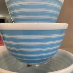 Set of 3 Vintage Pyrex Blue Stripe 401-403 Mixing Bowls - Etsy
