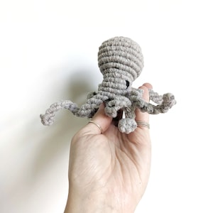 DIY Pattern Macrame 3D Sculpture Alien Squid Instructions, Macrame ...