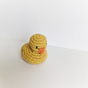 DIY Pattern Macrame 3D Sculpture Rubber Duck Instructions, Macrame ...
