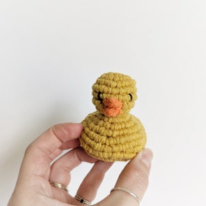 DIY Pattern Macrame 3D Sculpture Rubber Duck Instructions, Macrame ...
