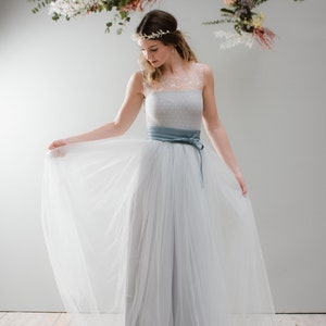Brautrock "Iceland" mit Tüll in zartem Blau - Etsy.de