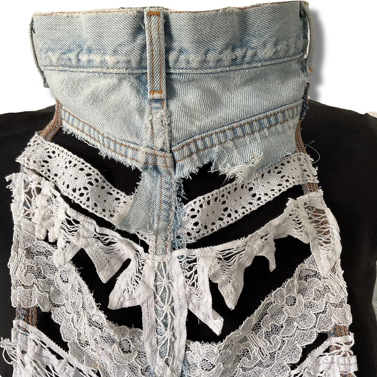 Lace Jabots, Vintage Lace, Handkerchief and Fabrics Neck Adornment ...