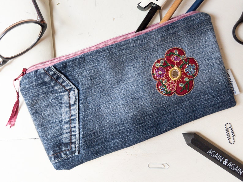 Office & School Supplies Home & Living Upcycling pencil case made of ...