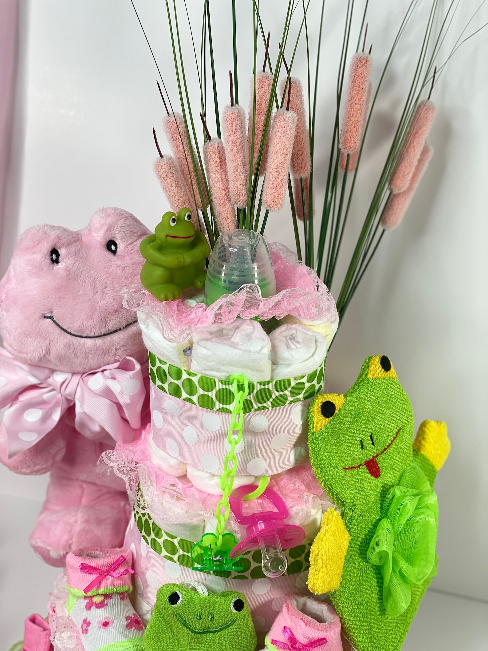 Frog Diaper Cake, Girl Diaper Cake, Centerpiece - Etsy