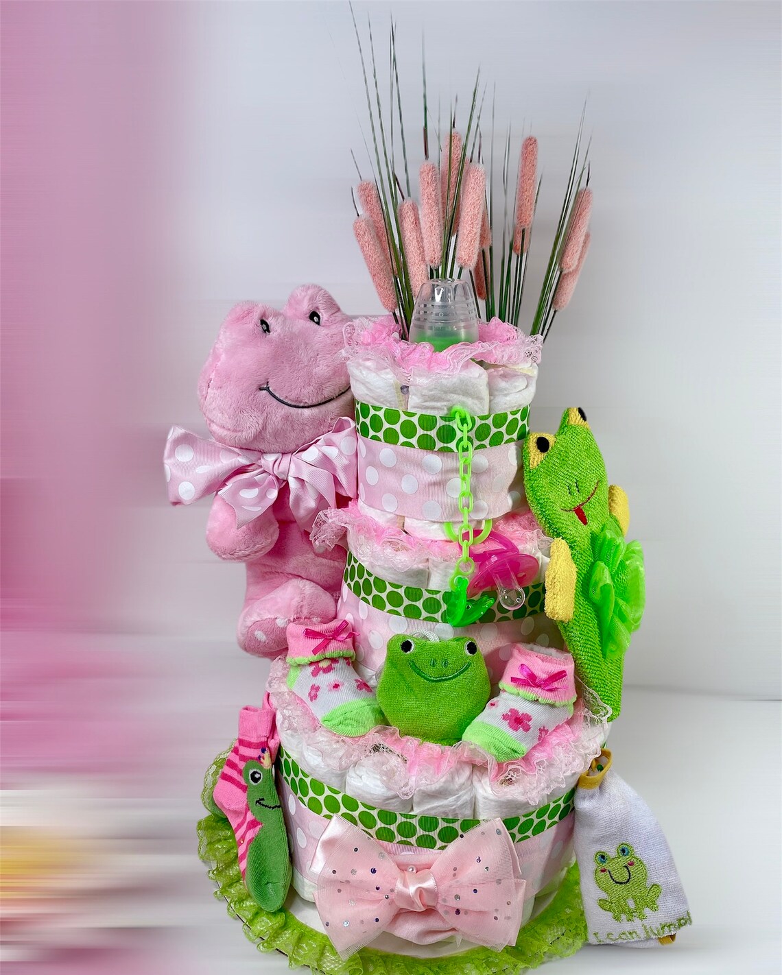 Frog Diaper Cake Girl Diaper Cake Centerpiece - Etsy