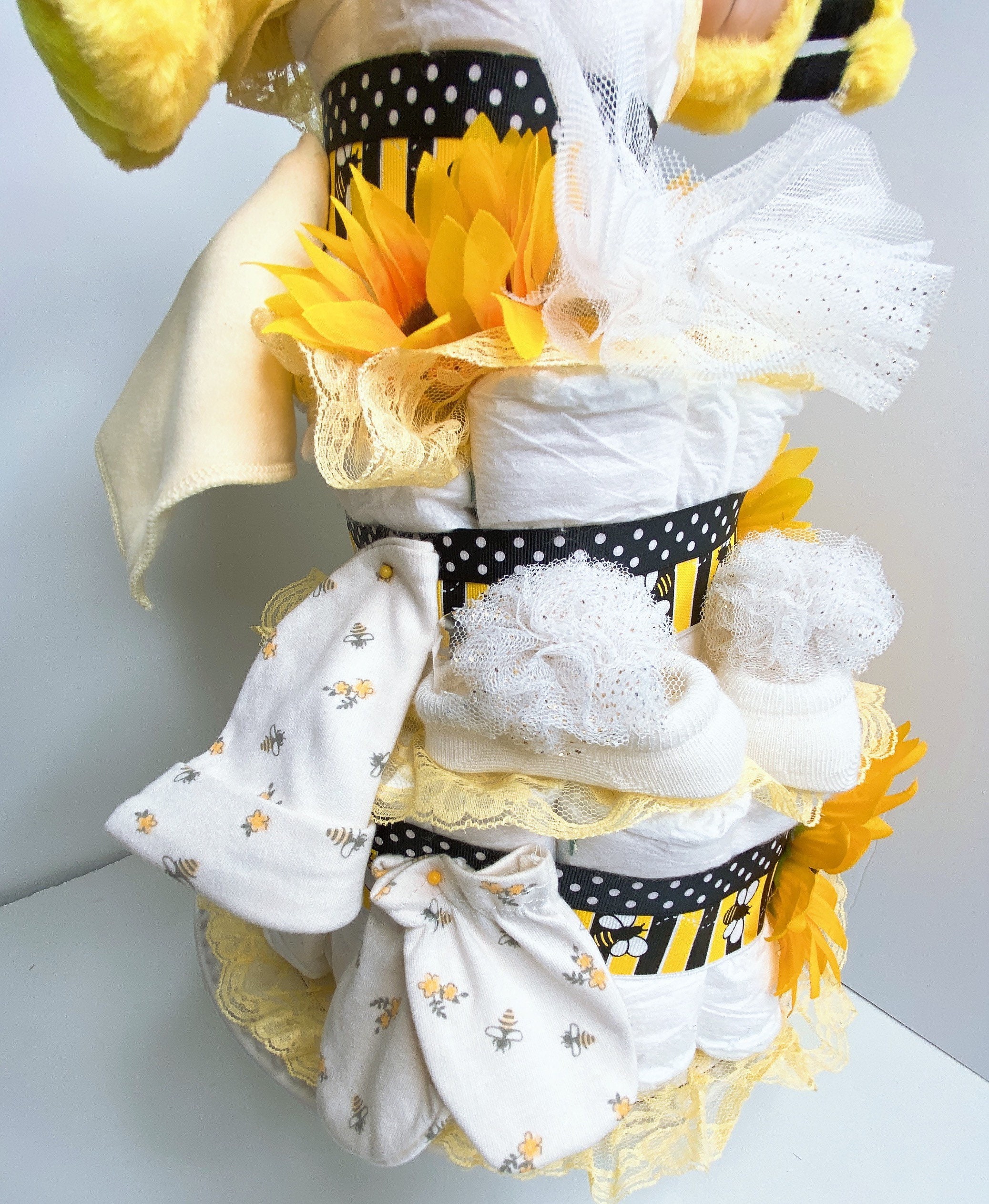 Girl Bee Diaper Cake Bumblebee Diaper Cake Bee Theme Girl - Etsy