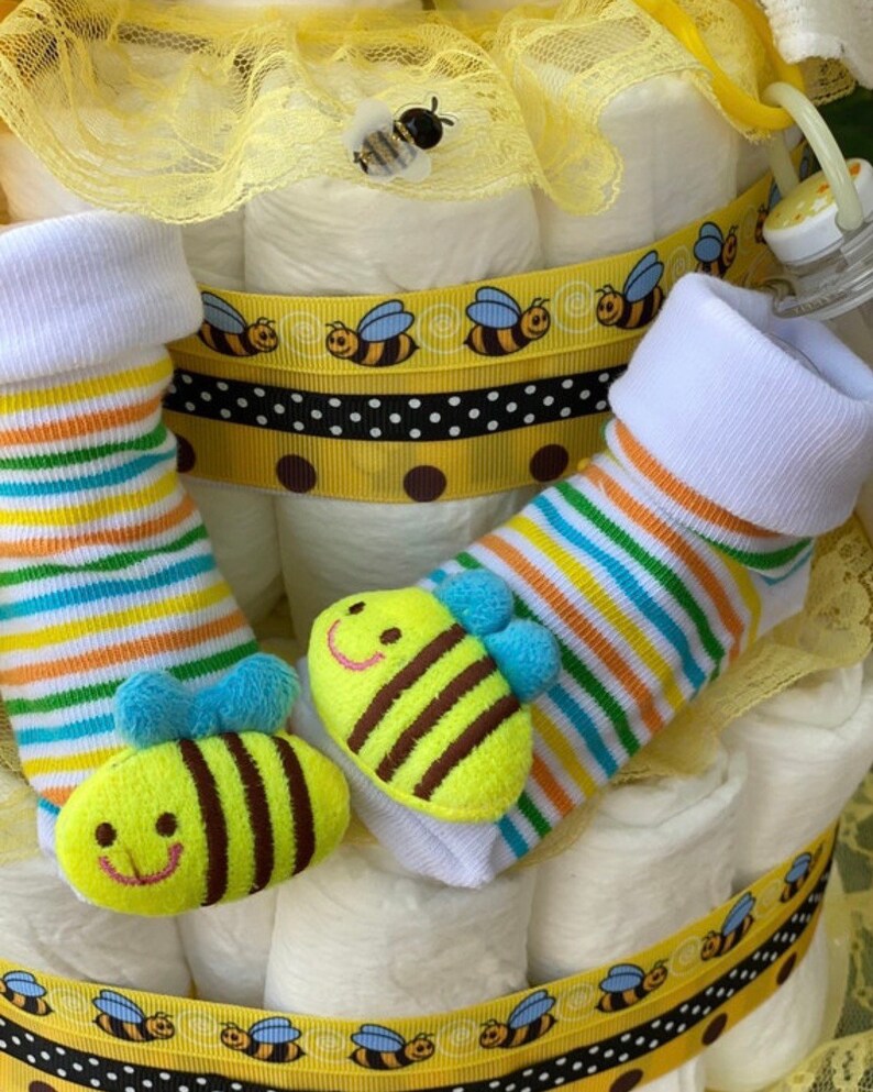 Bee Diaper Cake Bee Baby Shower Bumblebee Diaper Cakeunisex - Etsy