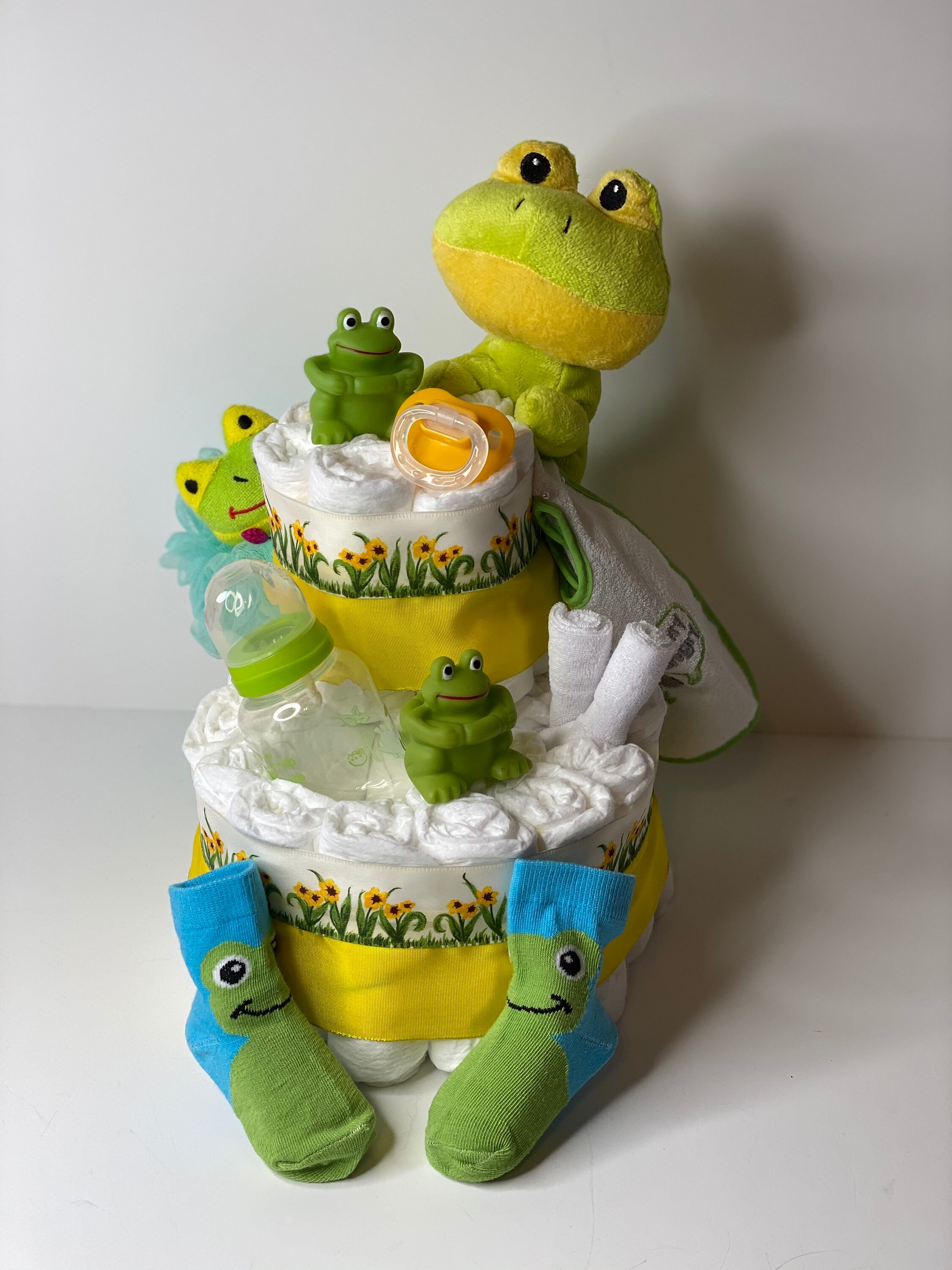 Frog Diaper Cake Boy Diaper Cake Centerpiece - Etsy
