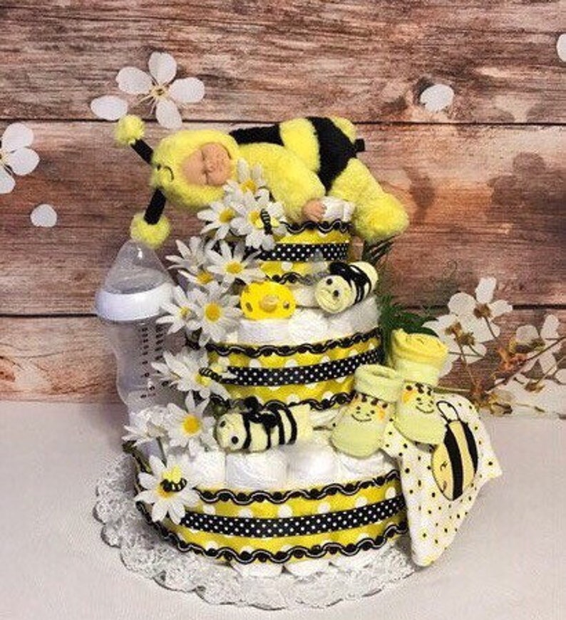 Bee Diaper Cake Bee Baby Shower Bumblebee Diaper | Etsy