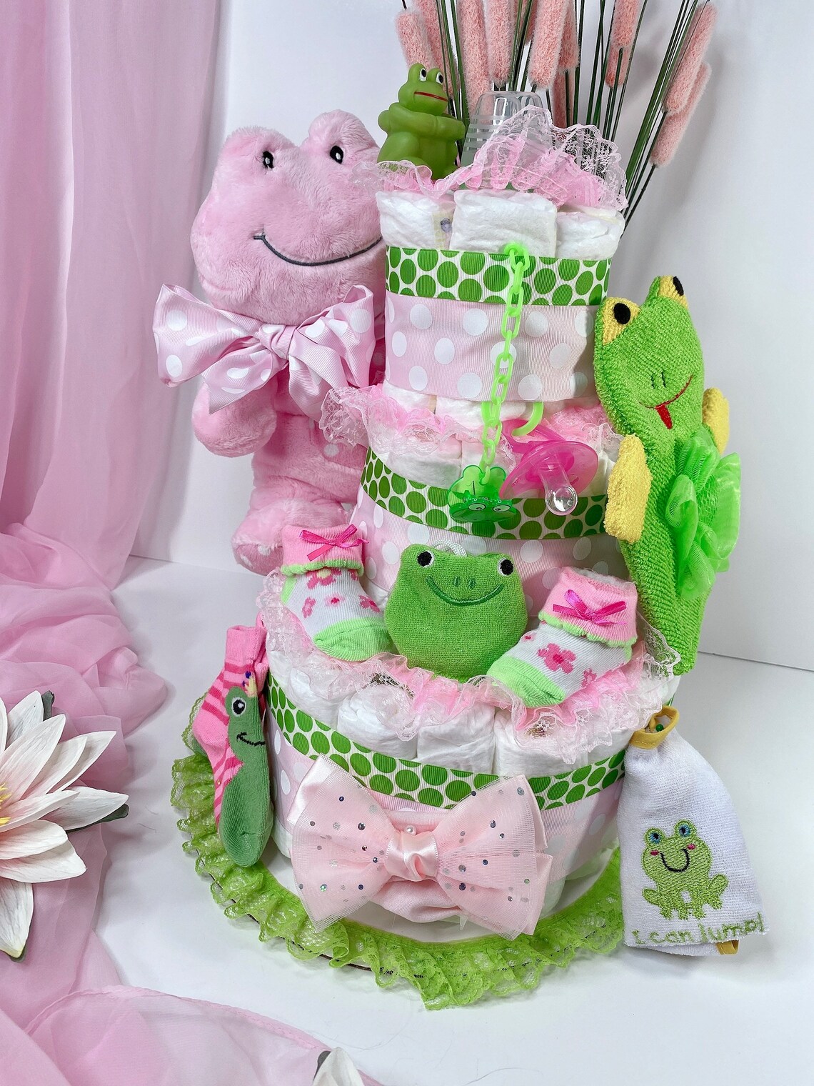 Frog Diaper Cake Girl Diaper Cake Centerpiece - Etsy