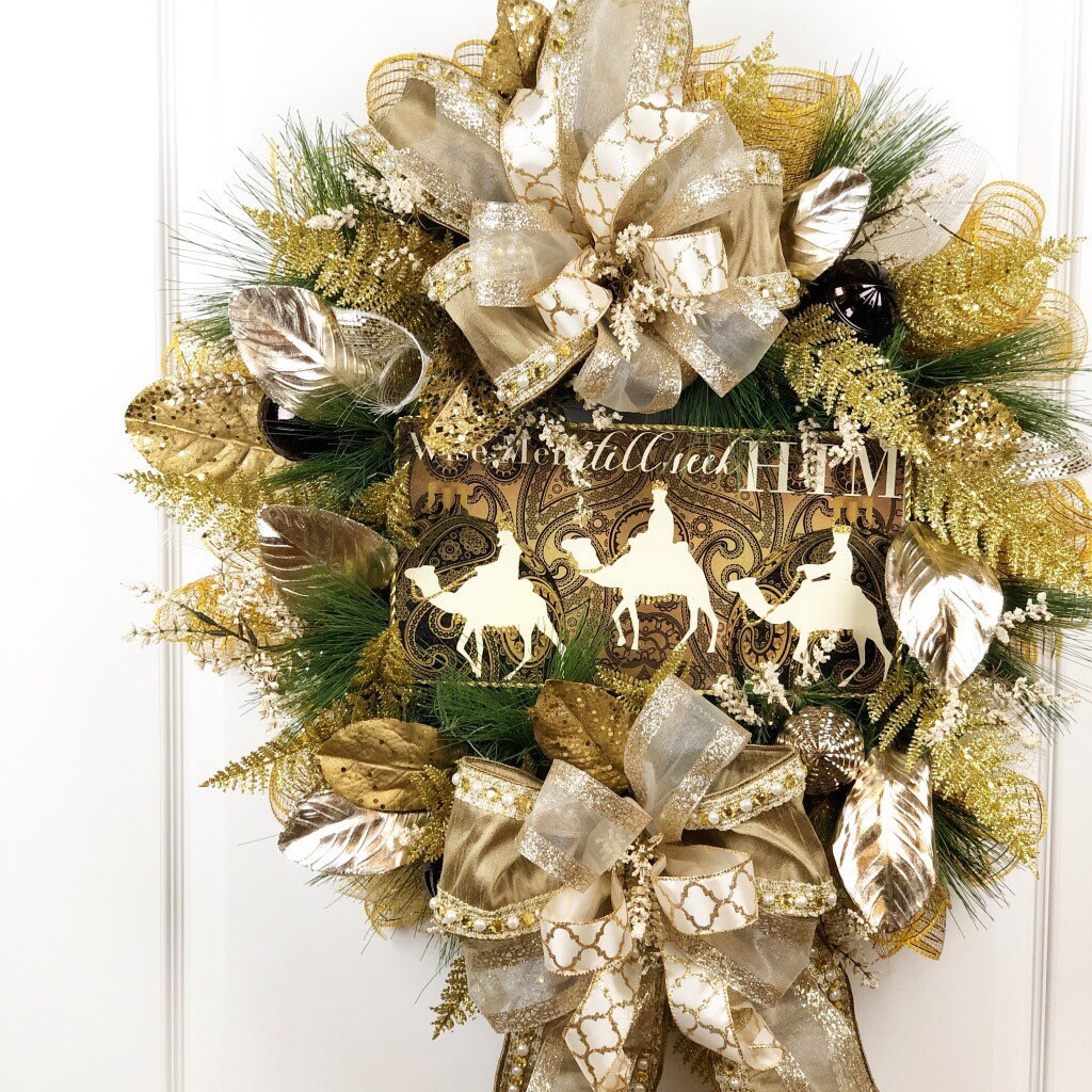 Christmas Wreath Holiday Wreath Christian Wreath Christmas - Etsy
