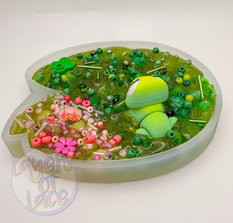 Pondside Pause Picky Pad - Frog & Lily Pad Sensory Fidget for Calm ...
