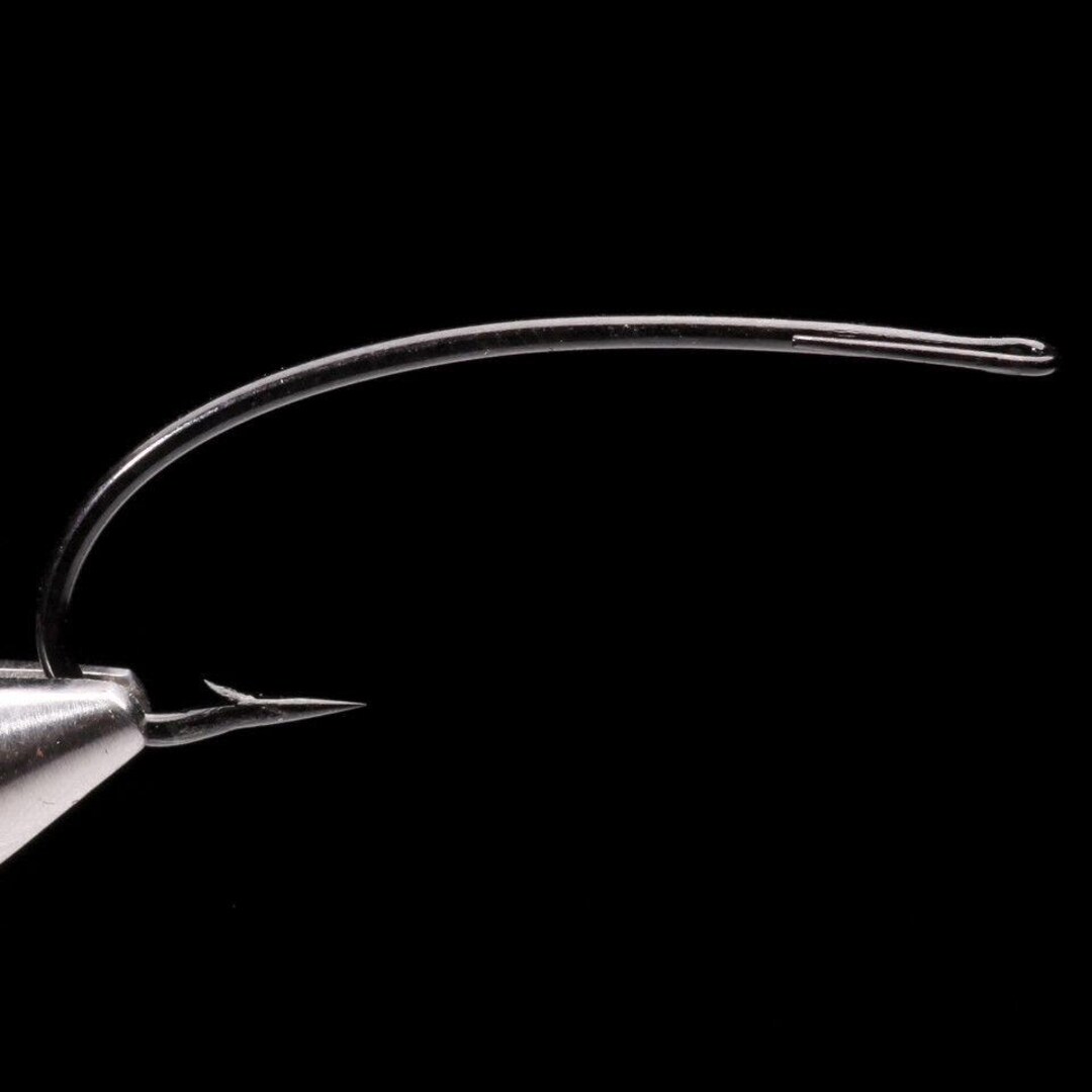 Daiichi 2151 Curved Shank Salmon Hook - Fly Tying Hooks (10 Pack) Steelhead, Lake Trout, Sea-run ...