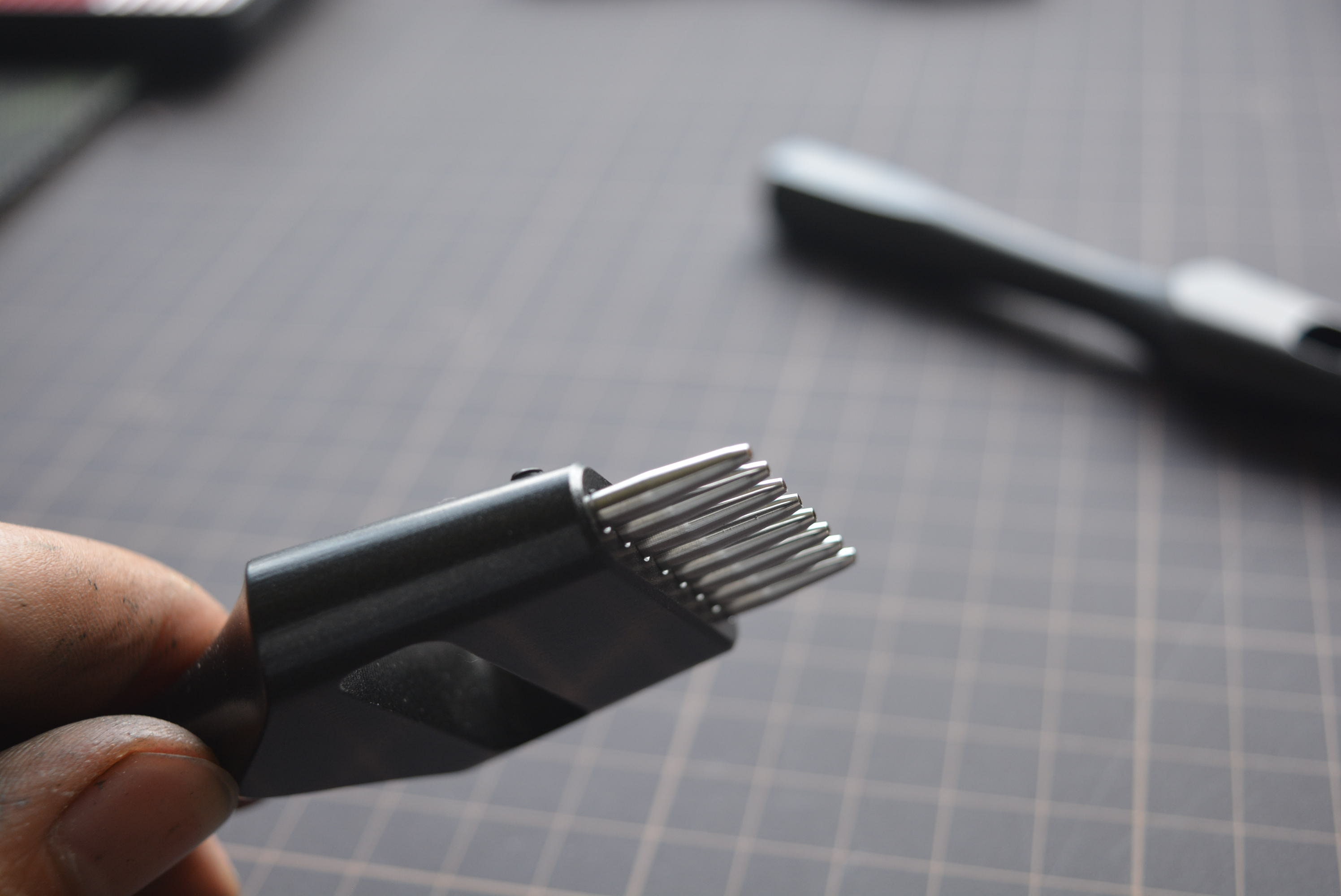 28 Prongs 4mm Leather Stitching Prong Punch Round Holes / | Etsy