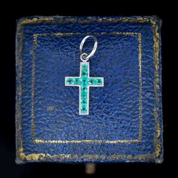 Emerald Cross Platinum - Etsy UK
