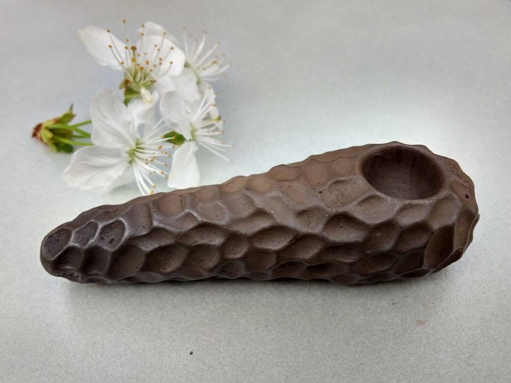 Smoking pipe. Monochrome clay pipe with horn texture. Elegant | Etsy