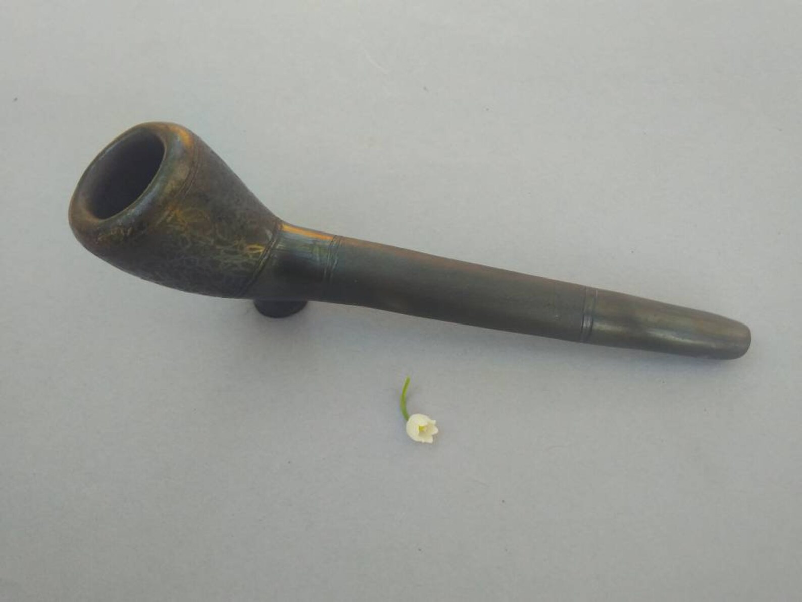 Black Ceramic Long Smoking Pipe. Elegant English Clay Pipe for - Etsy