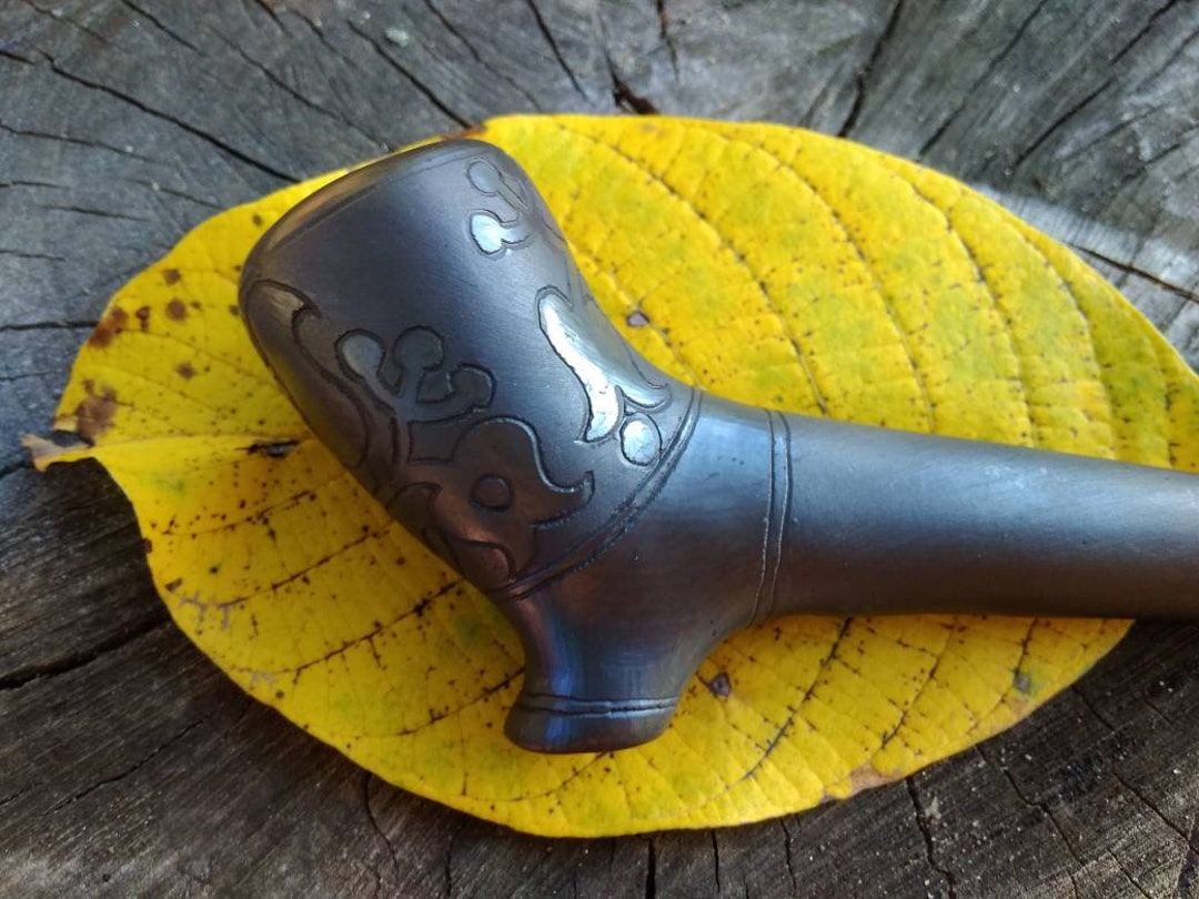 Long Black Ceramic Smoking Pipe. Elegant English Clay Pipe With Floral ...