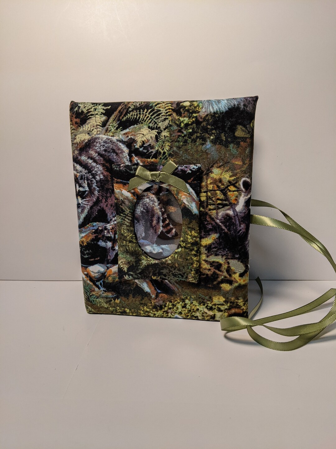 Raccoon in the Forest Fabric Photo Album - Holds 100 4x6 Photos ...