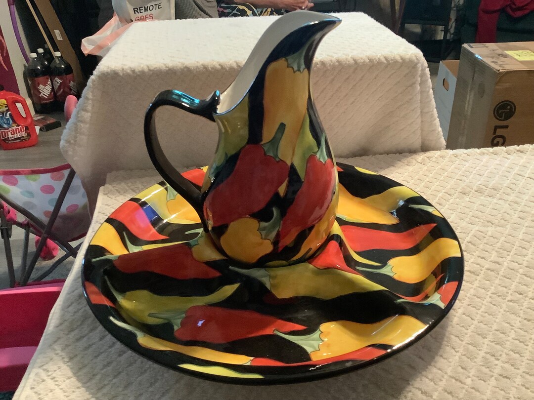 Vintage Clay Art Chili Fiesta With Pitcher the Devided Plate Measures ...
