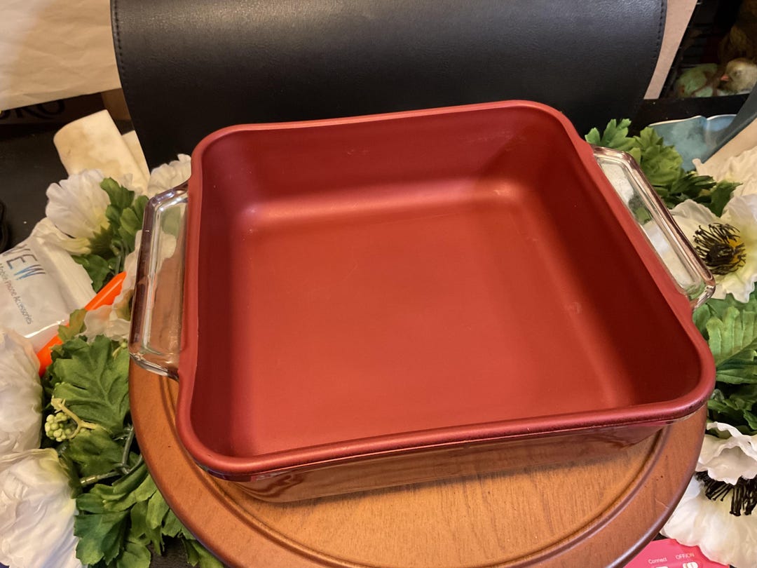 Anchor Hocking Coated Non Stick 8X8 Baking Dish 2 QT Pan Measures 8X8 ...