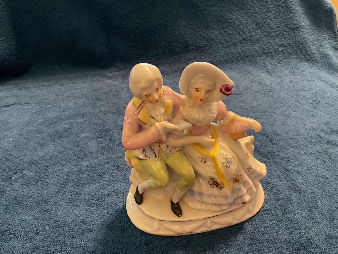 Courting Couple Reading Poetry Made in Japan Measures 5.5 Tall - Etsy