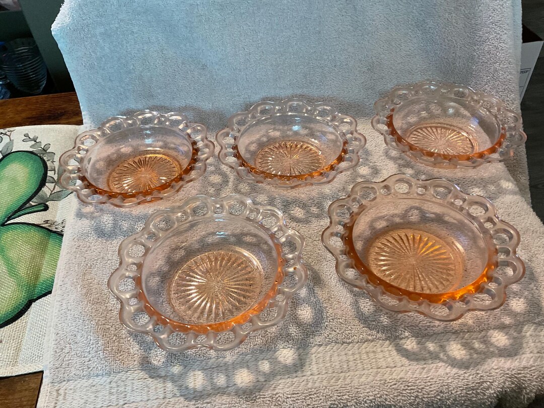 Set of 5 Anchor Hocking Open Lace Pink Old Colony Bowls Meaasures 6.25 ...