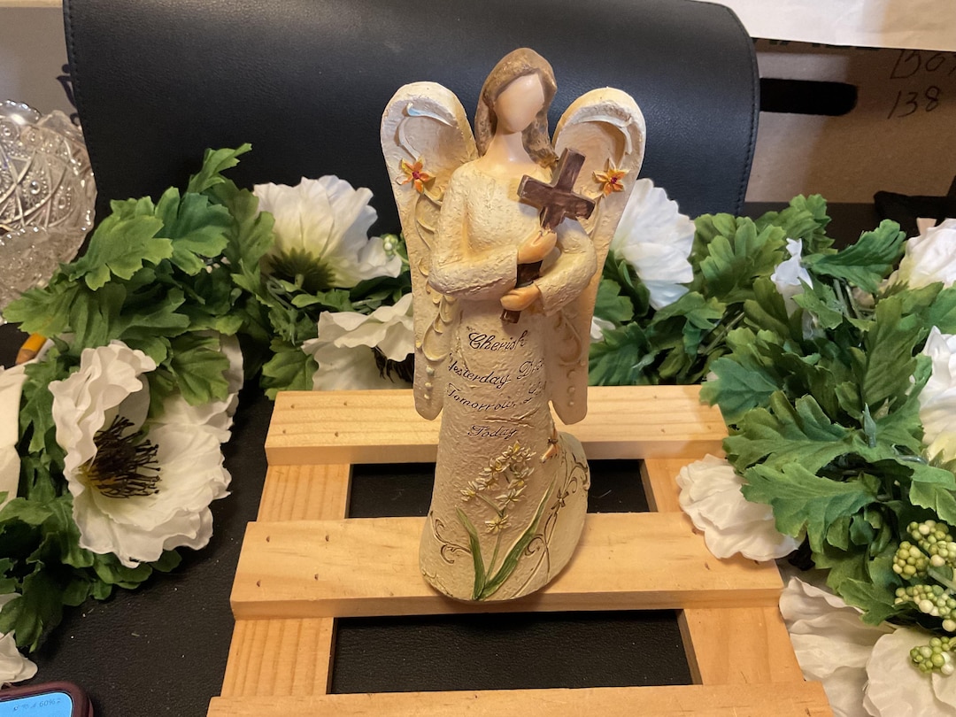 Angel Figurine Cherish Yesterday Dream of Tomorrow Live Today, Measures ...