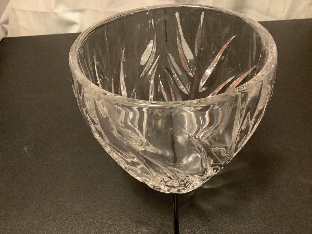 German Crystal Base or Bowl Full Lead Crystal Gorham Germany, Abstract ...