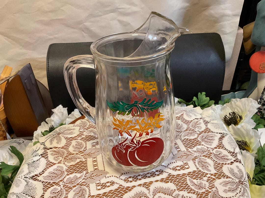 MCM Paneled Glass Pitcher Featuring a Tomato. Measures 8” Tall - Etsy