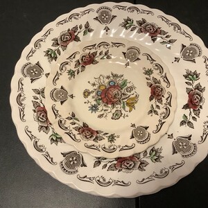 Vintage Set of 4 Dinner Plates and 1 Bread Plate by Myott, in the ...