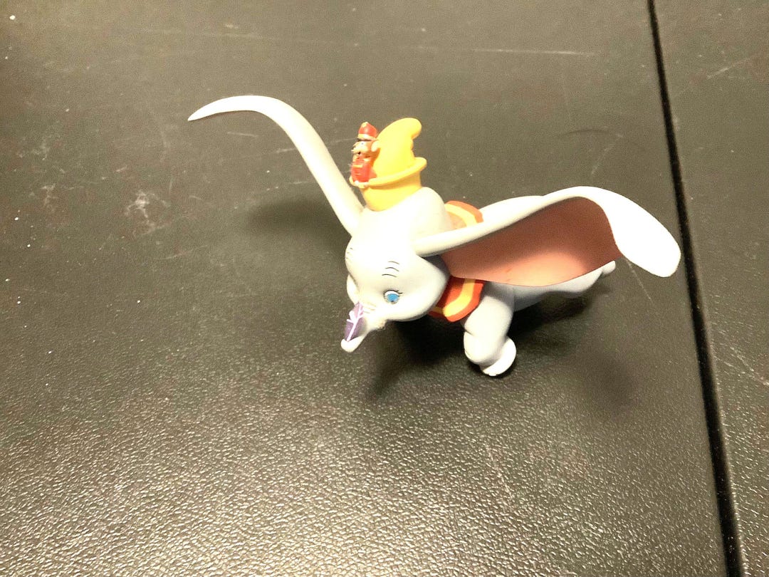 Hallmark 1999 Dumbo’s First Flight. Measures 5.5” High - Etsy