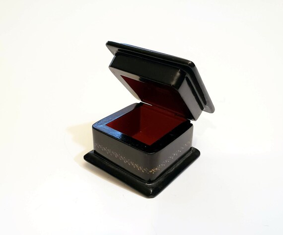 Russian Black Lacquer Box - Suzdal City - Gem