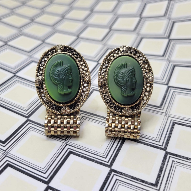 Green Cameo - Etsy