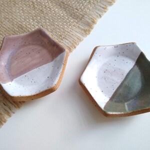 GEO SPICE DISH Speckled Stoneware Tiny Plate, Ceramic Trinket Dish ...
