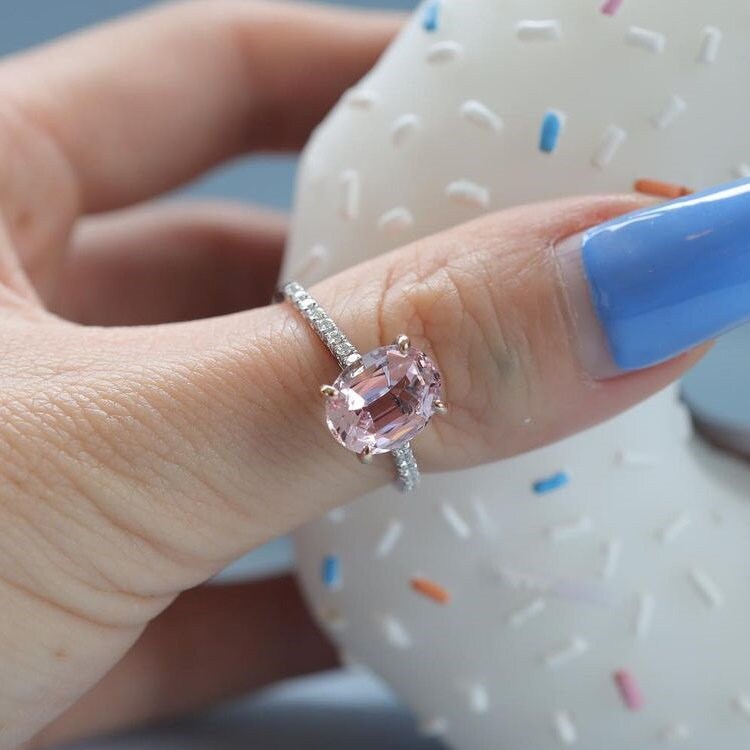 Ovaler Morganit Ring, Natürlicher Diamant Ring, 14K Solid Gold Ring ...