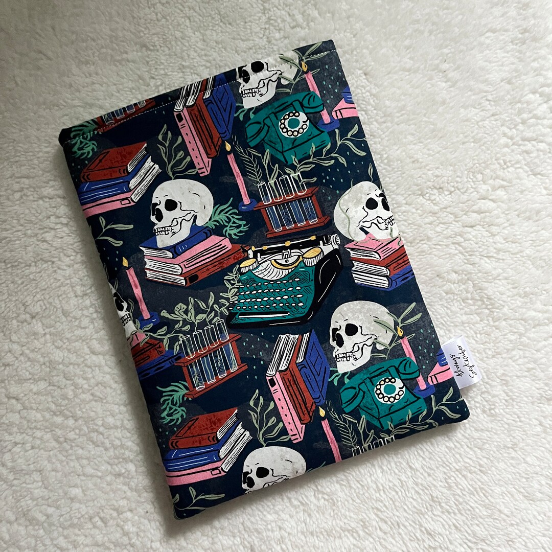 Dark Academia Inspired Bookish Sleeve/ipad/tablet Cover - Etsy