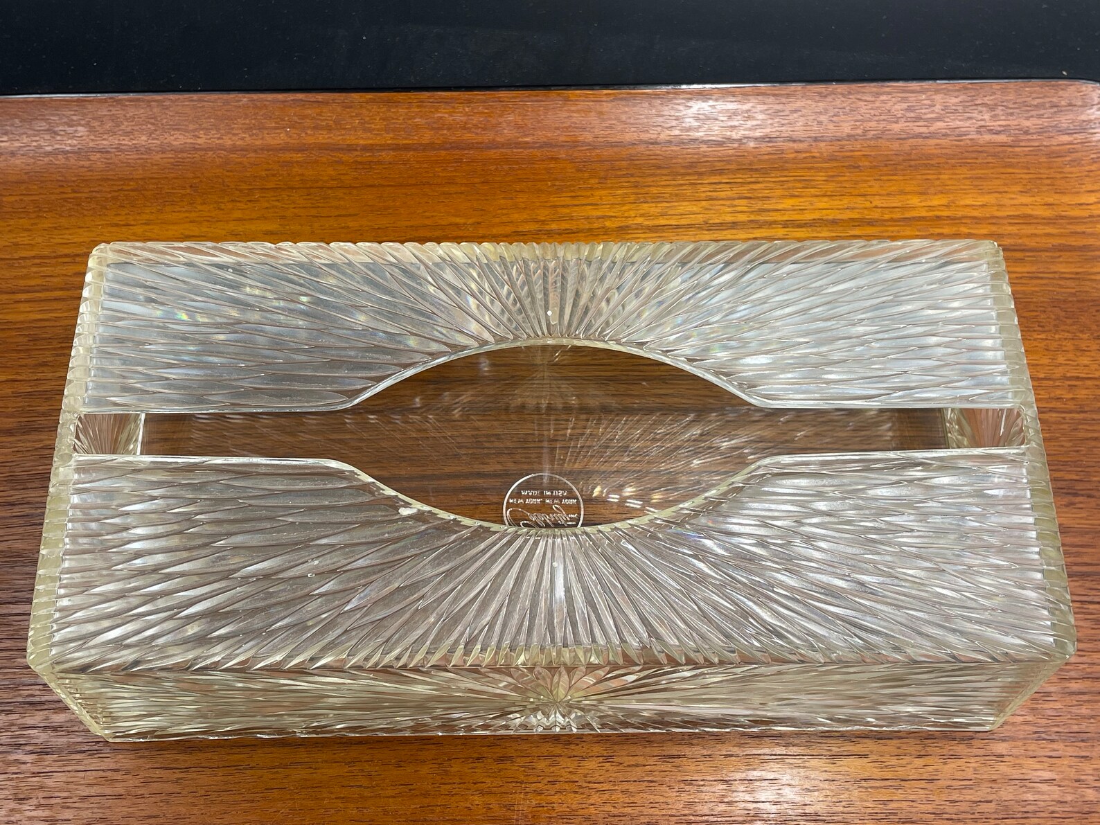 Vintage Lucite Acrylic Tissue Box Holder, Hollywood Regency Glam ...