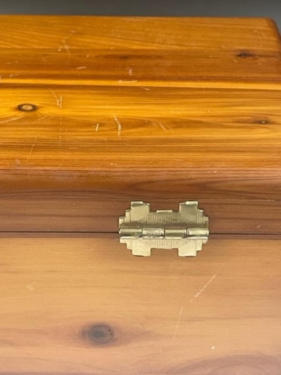 Vintage Lane Cedar Box, Miniature Cedar Chest, Jewelr… - Gem