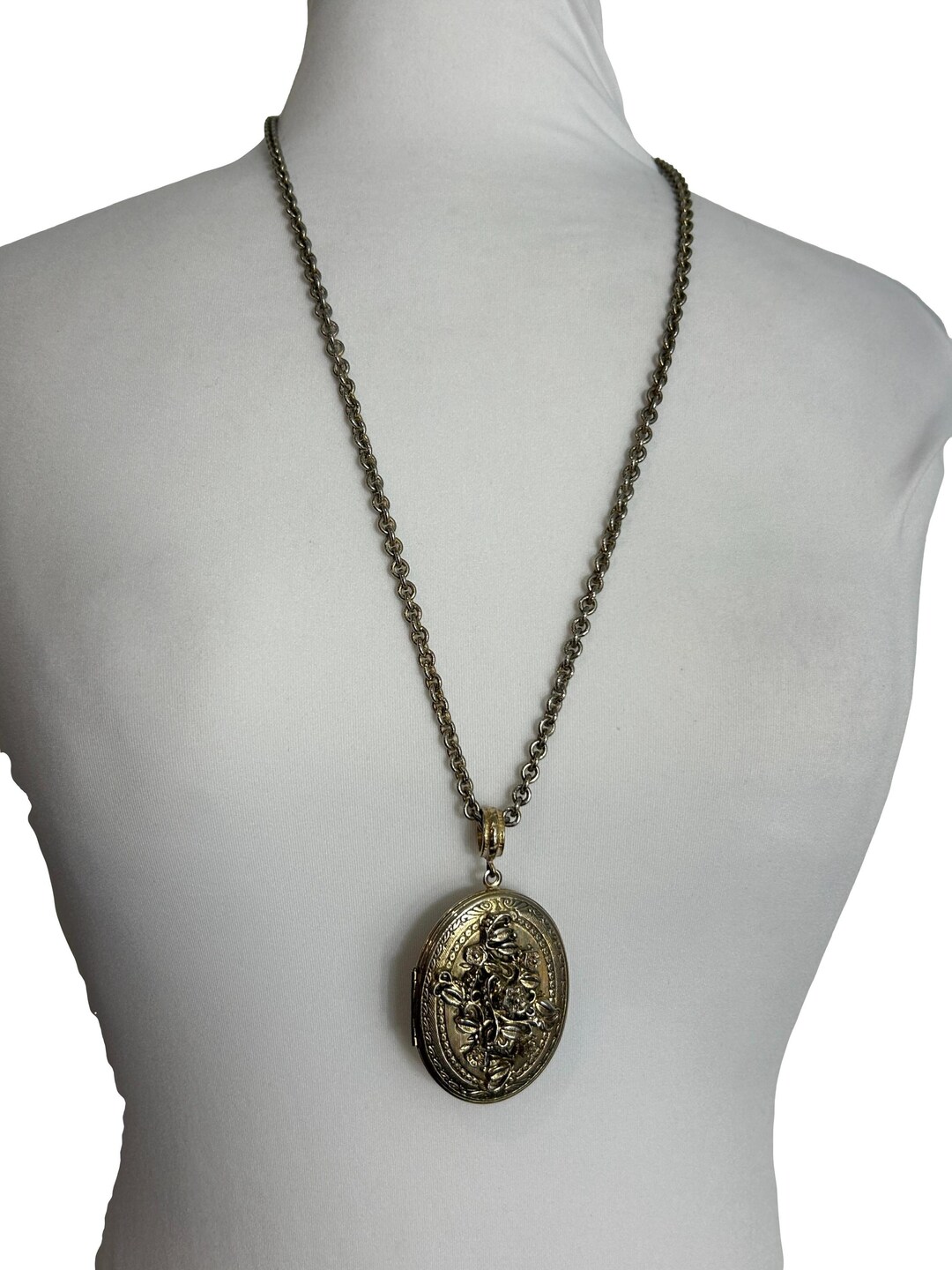 Vintage Whiting & Davis Locket Pendant Necklace Floral Gold Tone Ornate ...